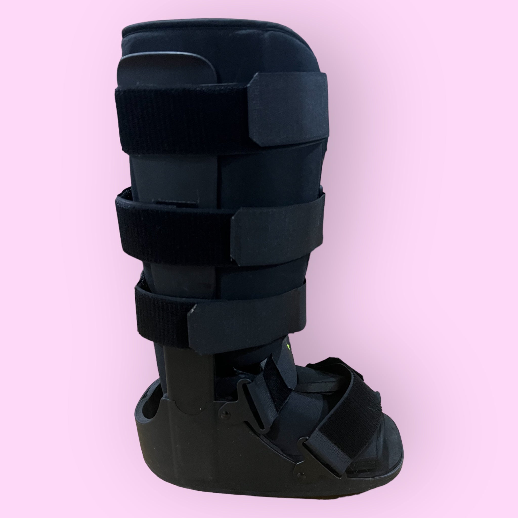 "Oapl" Tall Ankle Moon Boot (Medium) - Pre Owned – Paige's Mobility Options